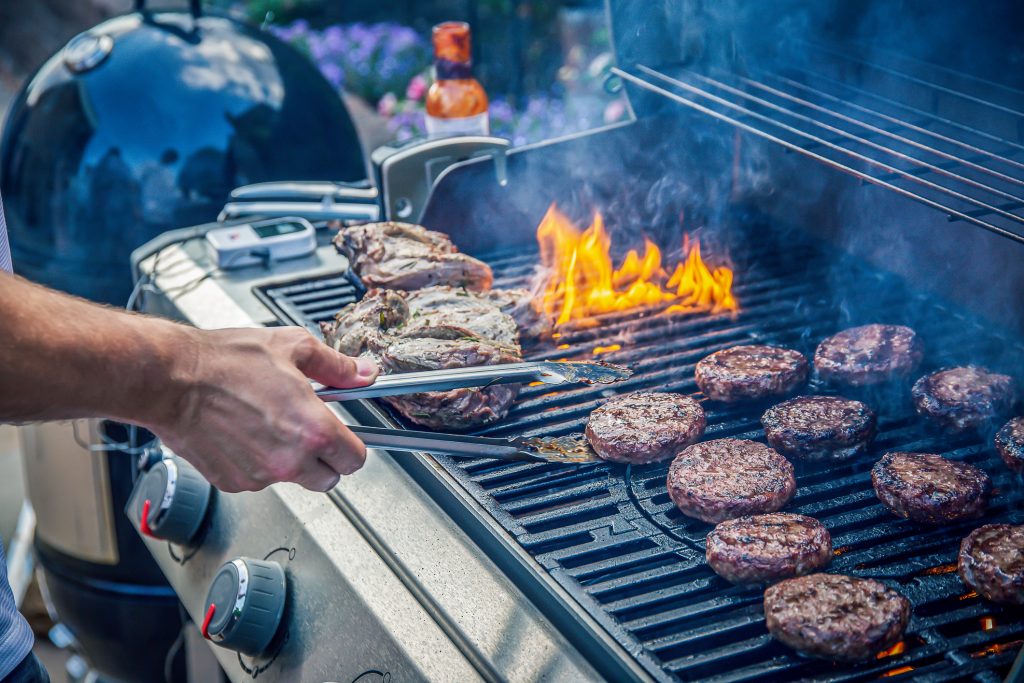 The Ultimate Grill Buying Guide | Blain's Farm & Fleet Blog