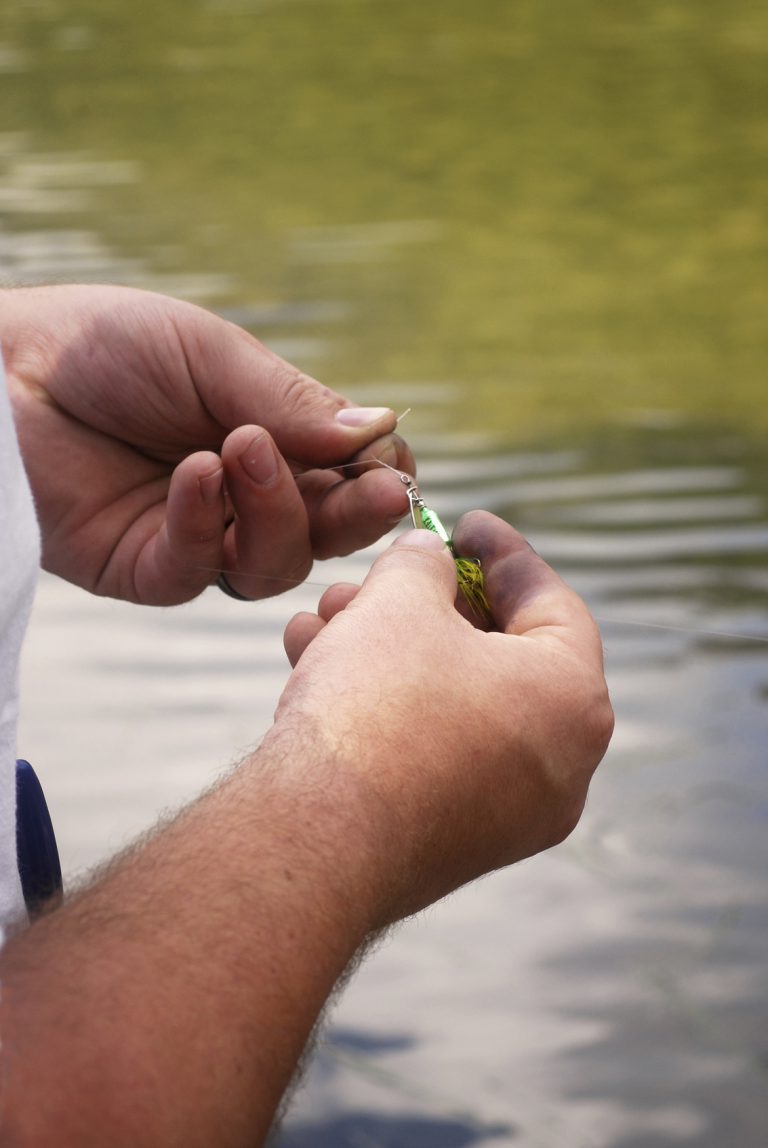 5 Different Types of Fishing Knots | Blain's Farm & Fleet Blog