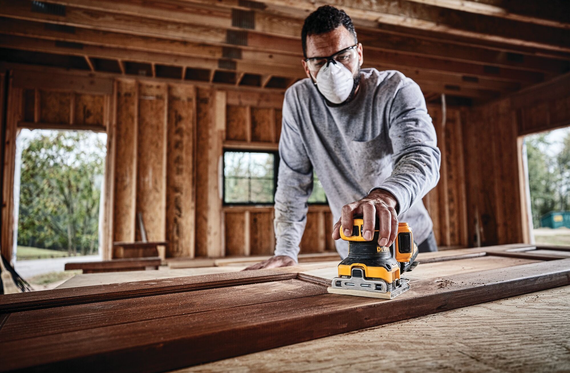 DEWALT FLEXVOLT® Power Tools | Blain's Farm & Fleet Blog