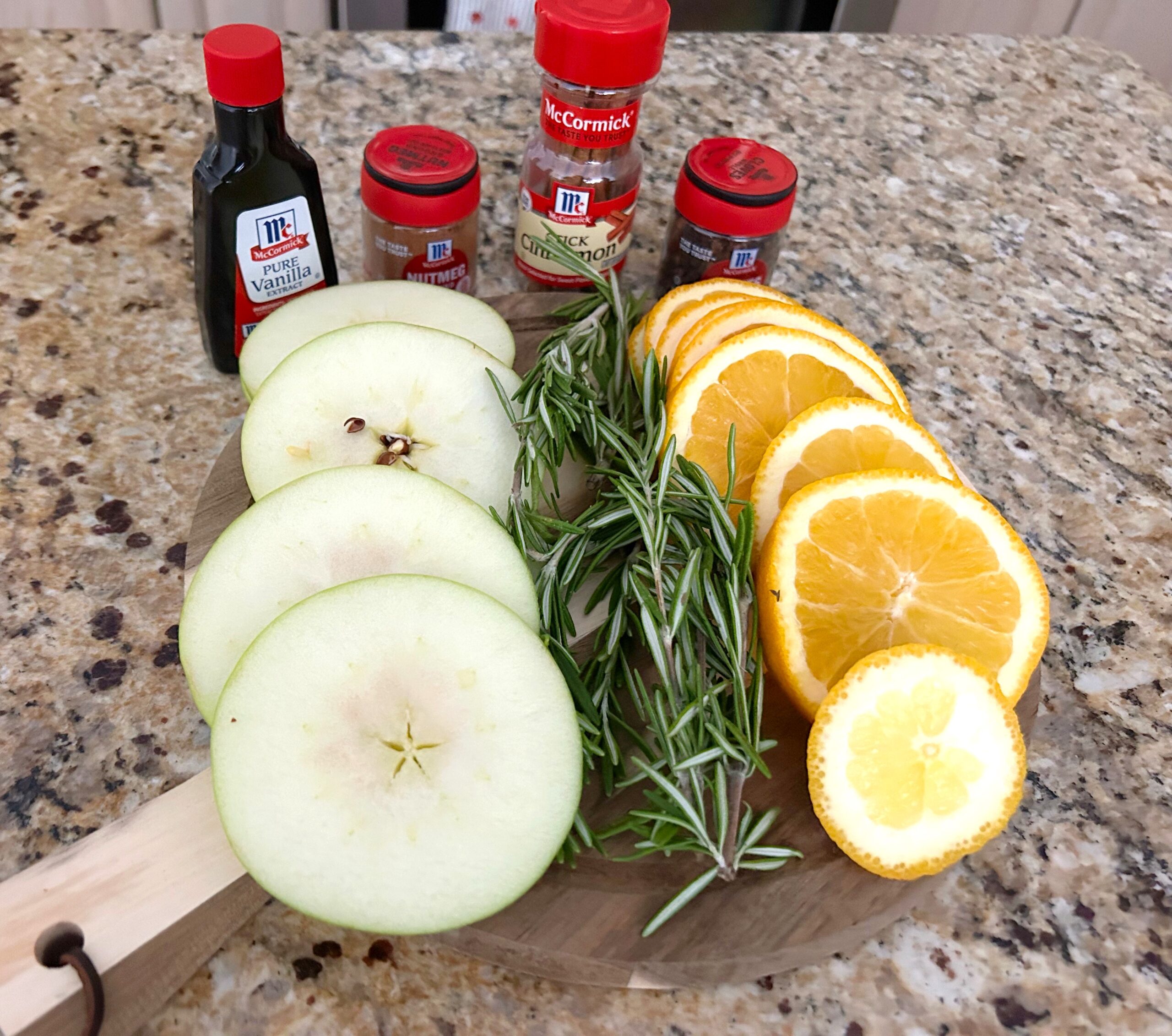 Slow Cooker Fall Simmer Pot Recipe | Blain's Farm & Fleet Blog